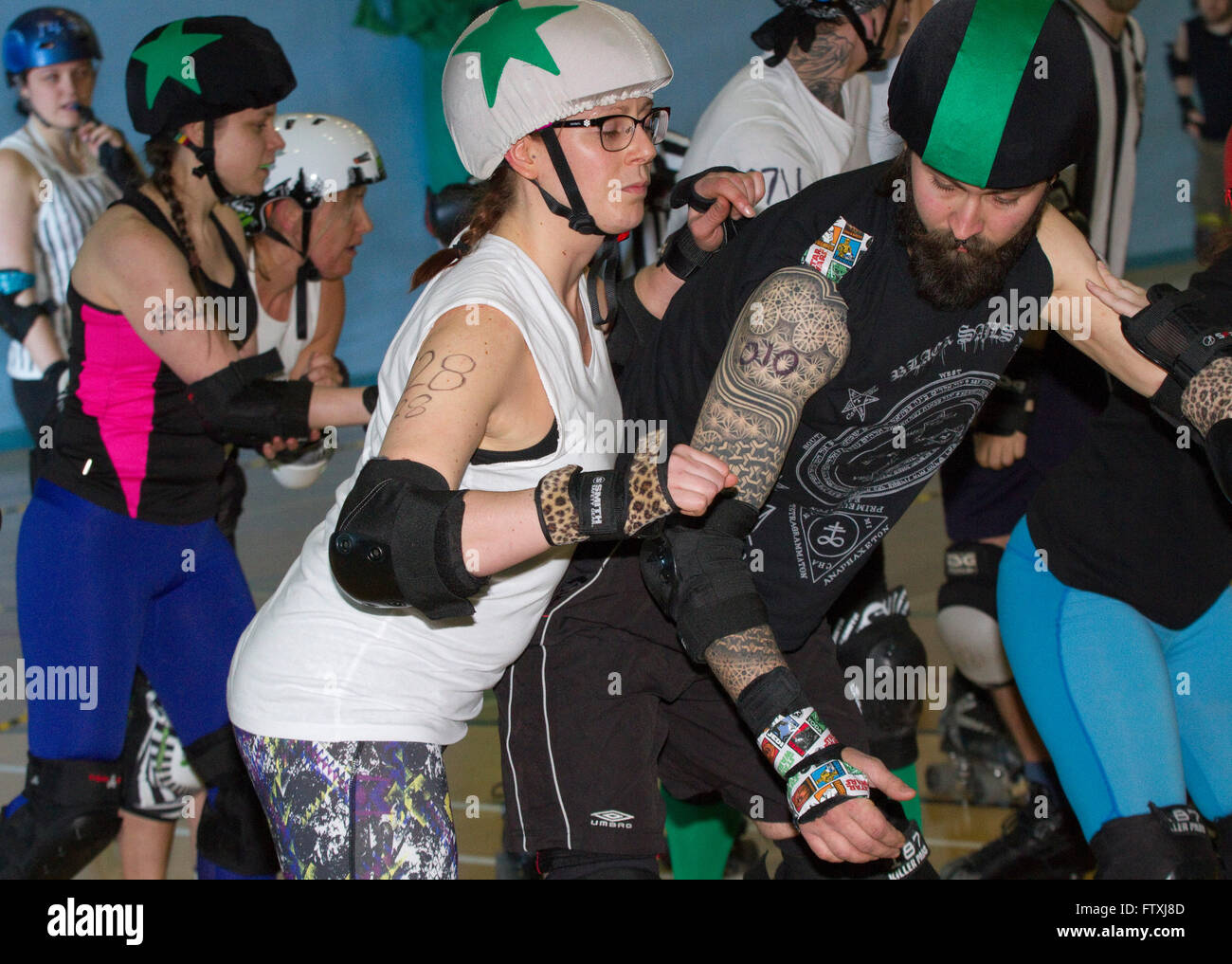 Scrimmage hi-res stock photography and images - Alamy