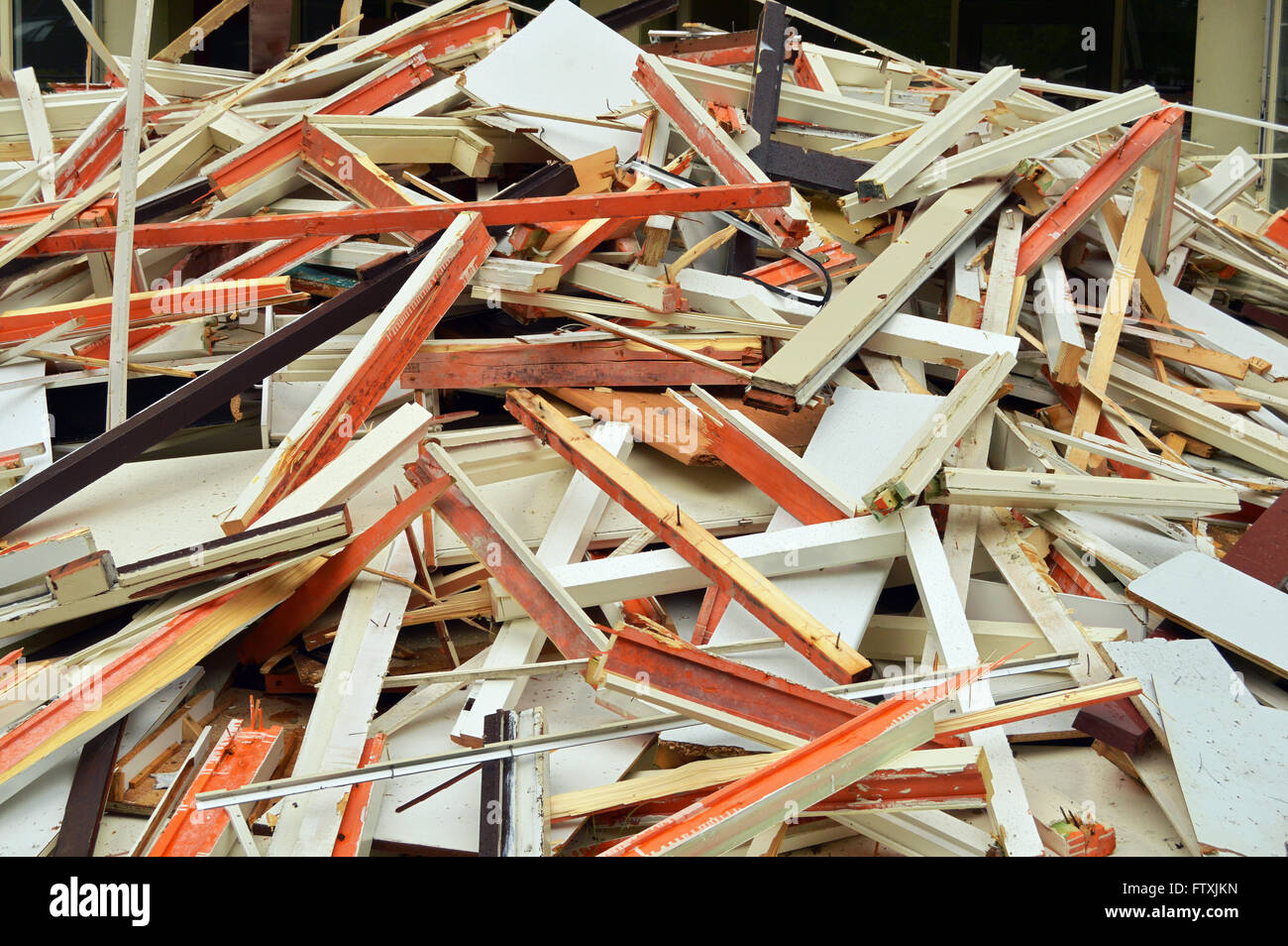 Wood beam door hi-res stock photography and images - Alamy
