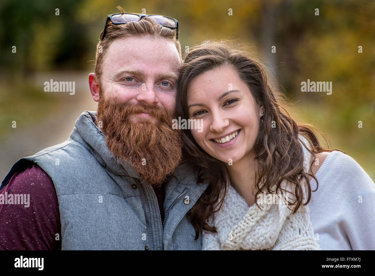 Portrait of a smiling couple Stock Photo - Alamy