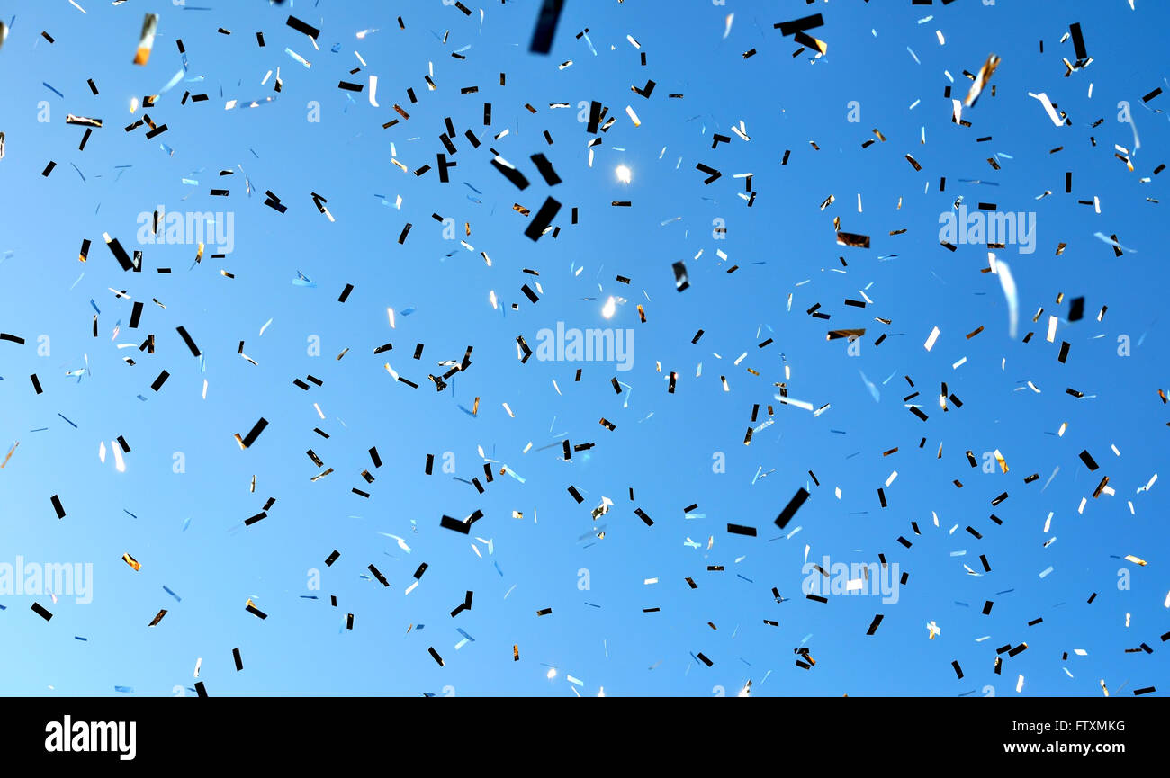 Confetti hi-res stock photography and images - Alamy