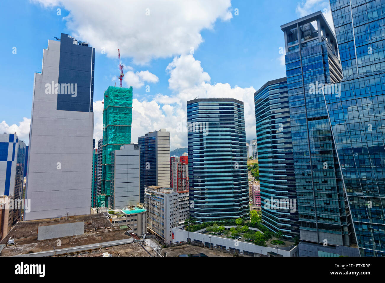 Hong kong doors gate hi-res stock photography and images - Alamy