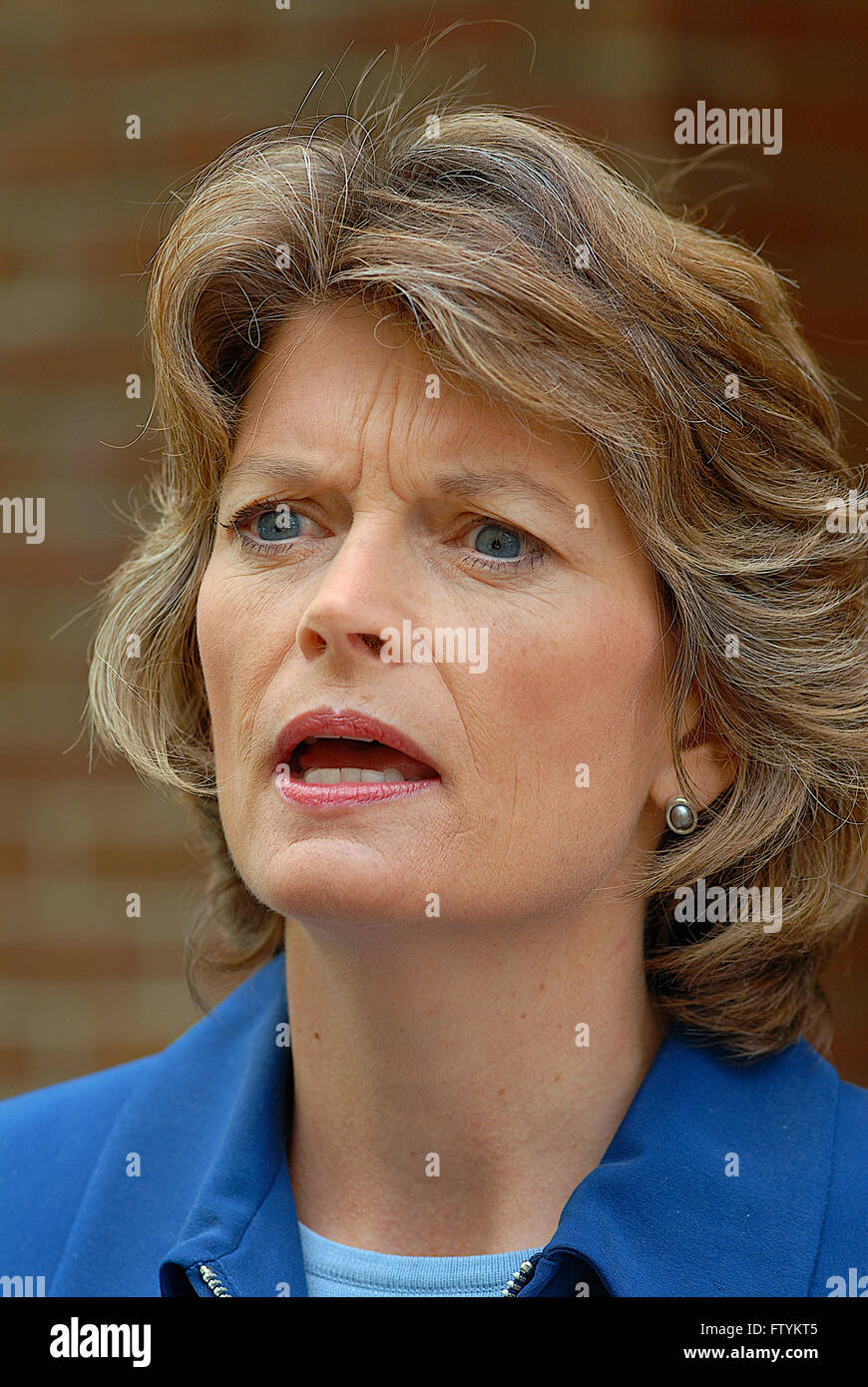 Lisa murkowski re elected hi-res stock photography and images - Alamy
