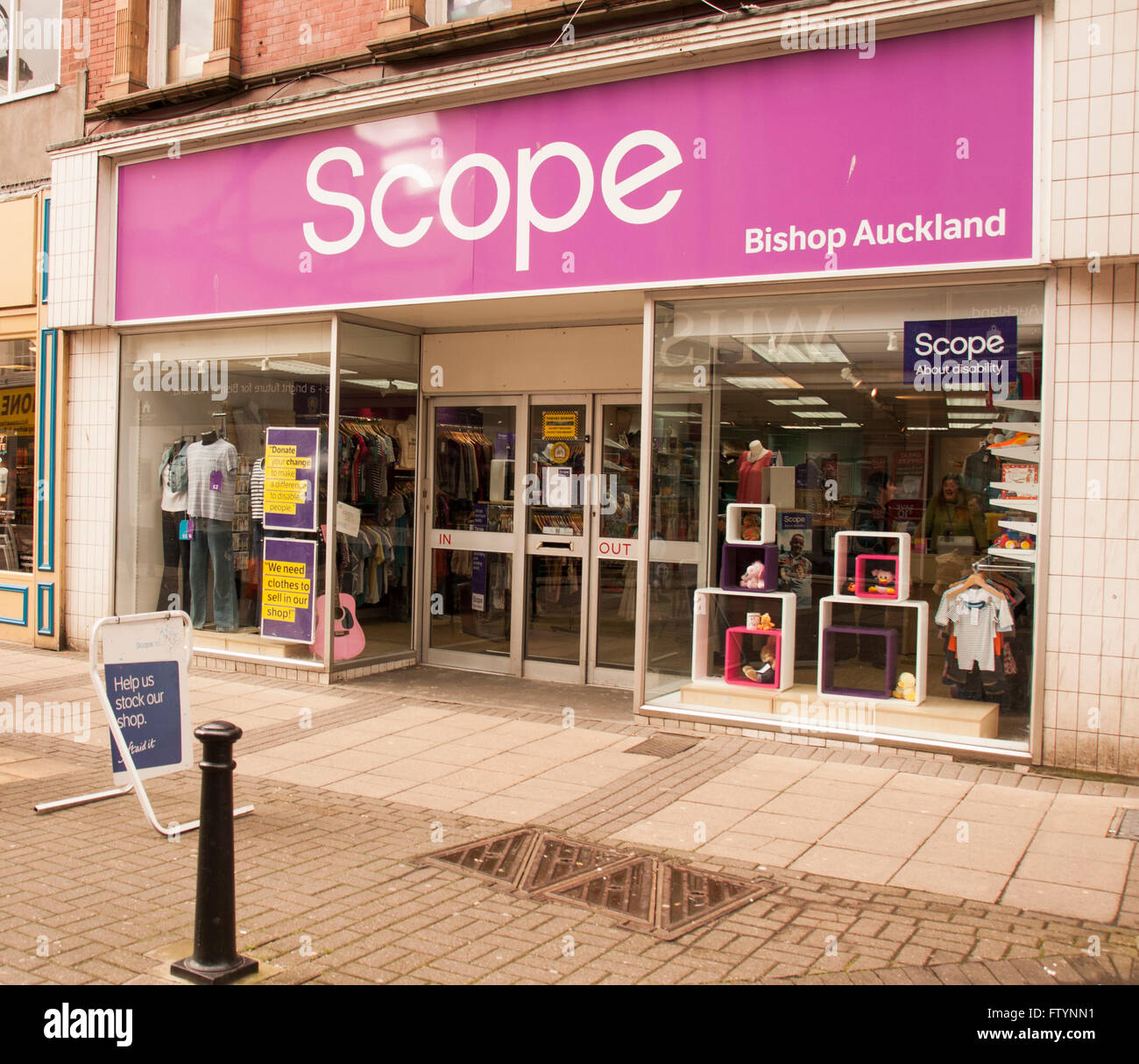 Scope charity hi-res stock photography and images - Alamy