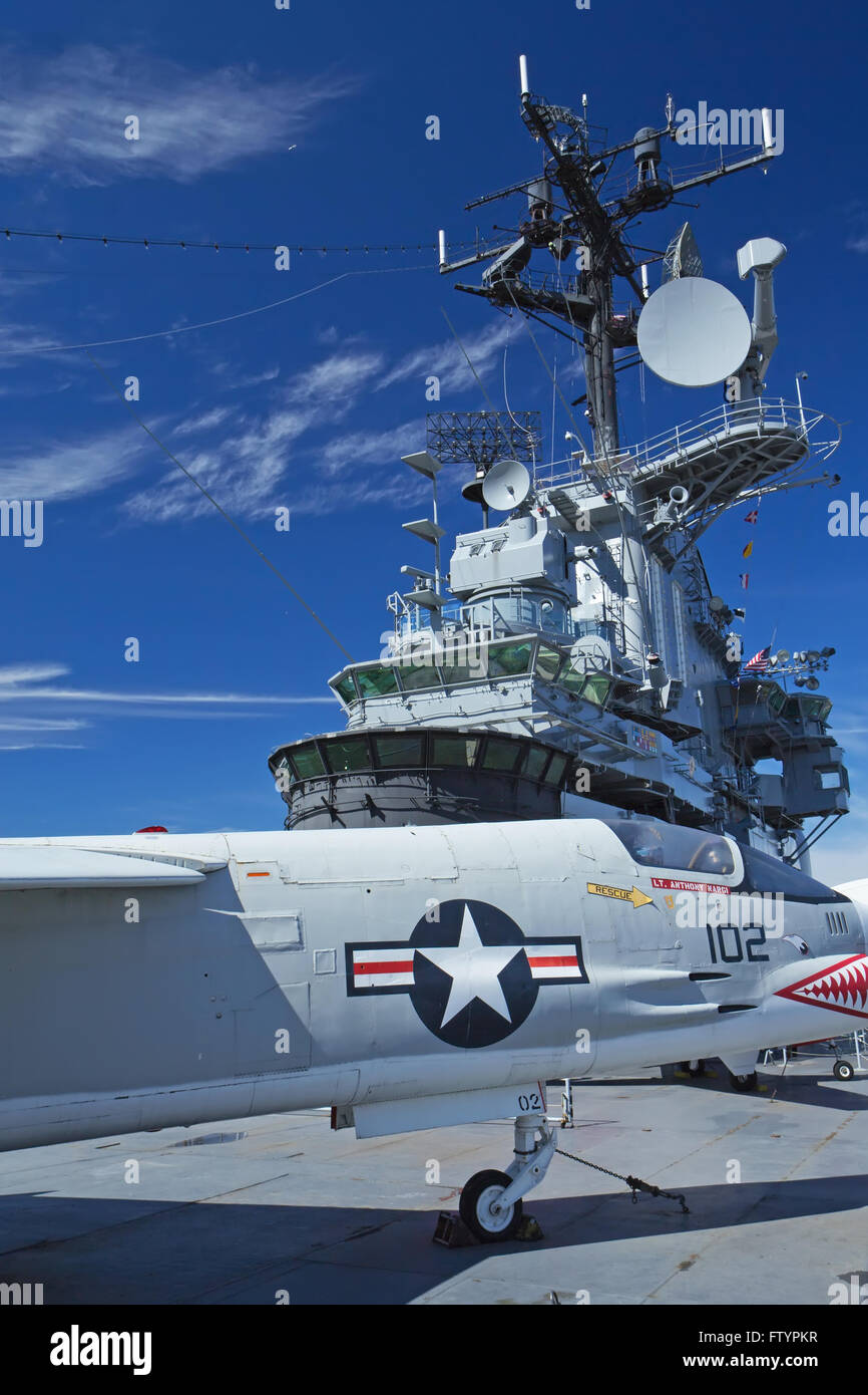 Flight Deck of Intrepid Sea, Air & Space Museum in New York City (USA ...