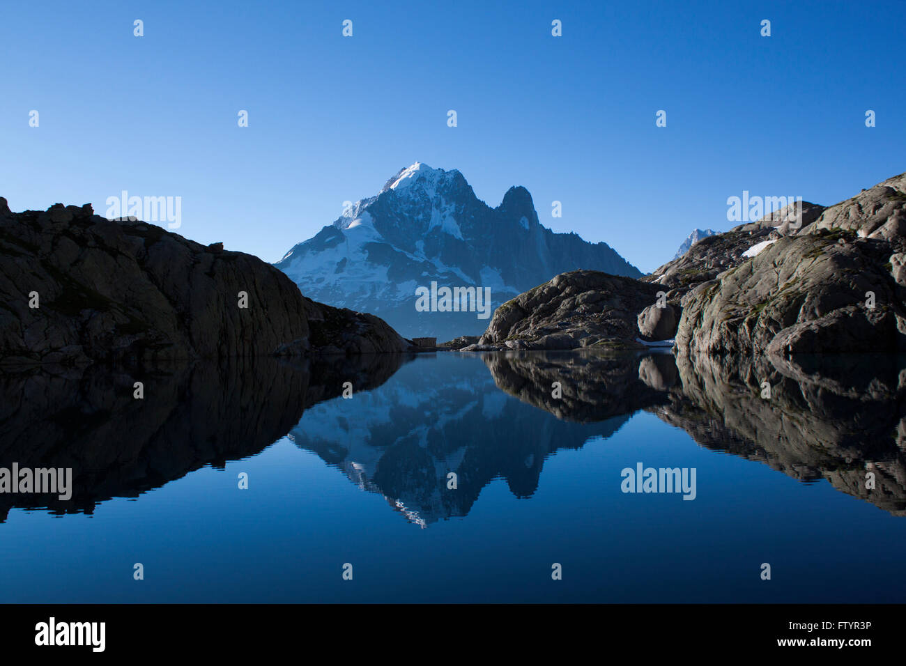 Spectacular Panorama - Alpine landscape in Mont Blanc-France with lac ...
