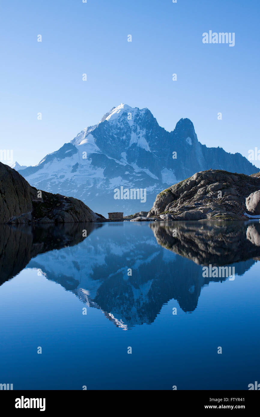 Spectacular Panorama - Alpine landscape in Mont Blanc-France with lac ...