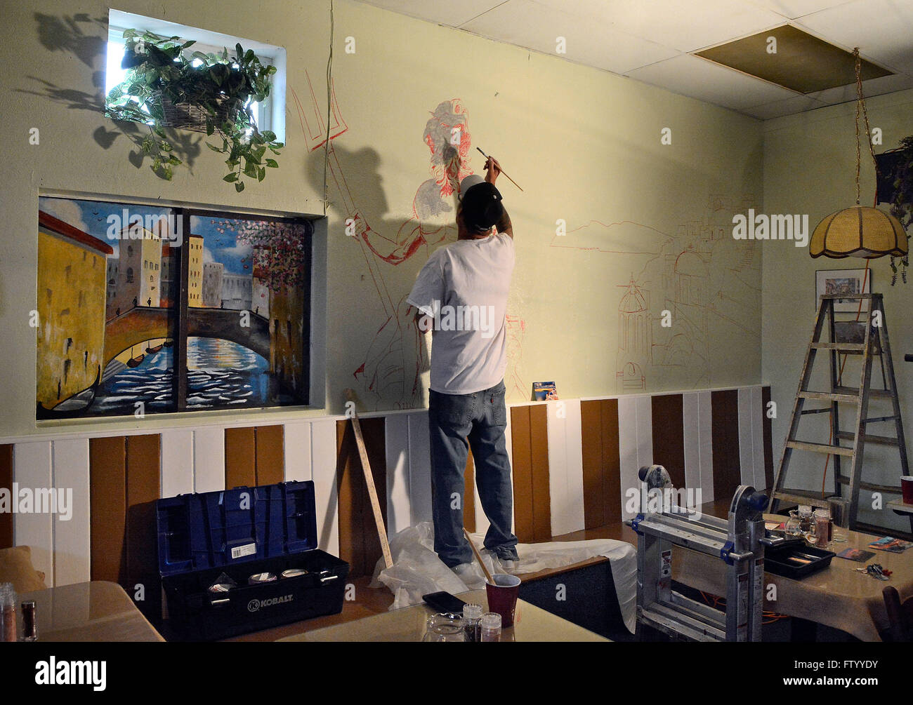 Dave Briggs Sports Anchor