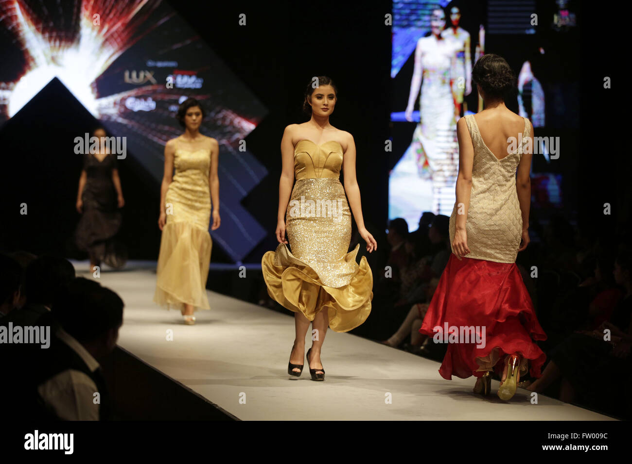 Kathmandu, Nepal. 30th Mar, 2016. Nepalese models catwalk on the runway ...