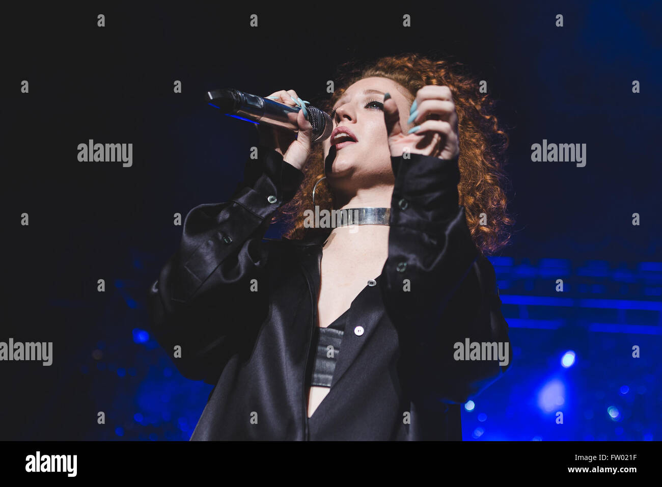 Singer Jess Glynne Performs High Resolution Stock Photography and ...