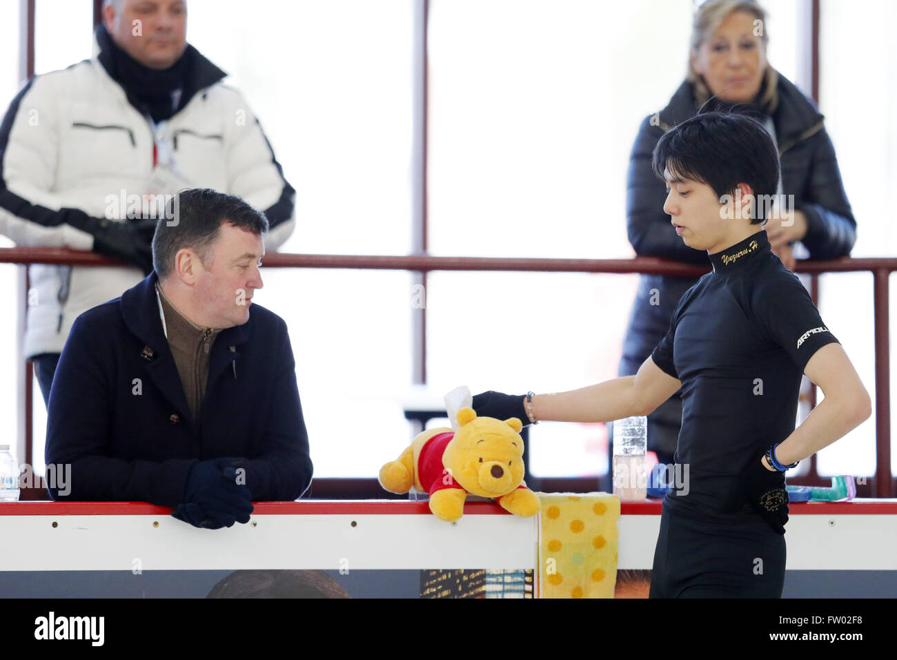 Boston, USA. 30th Mar, 2016. (L-R) Brian Orser, Yuzuru Hanyu (JPN ...