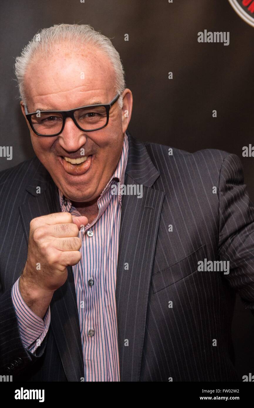 Gerry cooney hi-res stock photography and images - Alamy