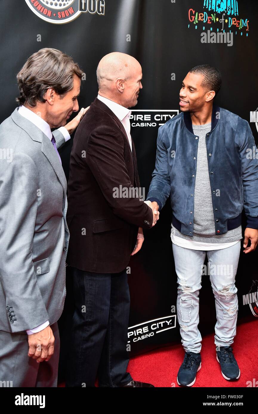 New York, NY, USA. 30th Mar, 2016. Christopher Russo, Mark Messier ...