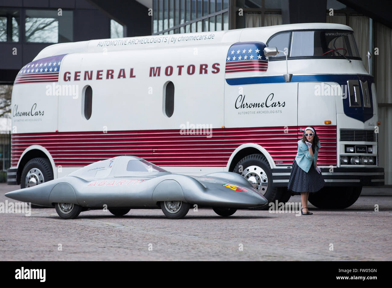 Streamline design hi-res stock photography and images - Alamy