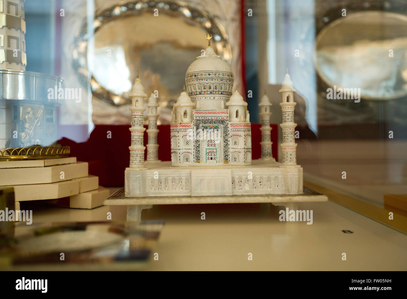 Taj mahal in 1990 hi-res stock photography and images - Alamy