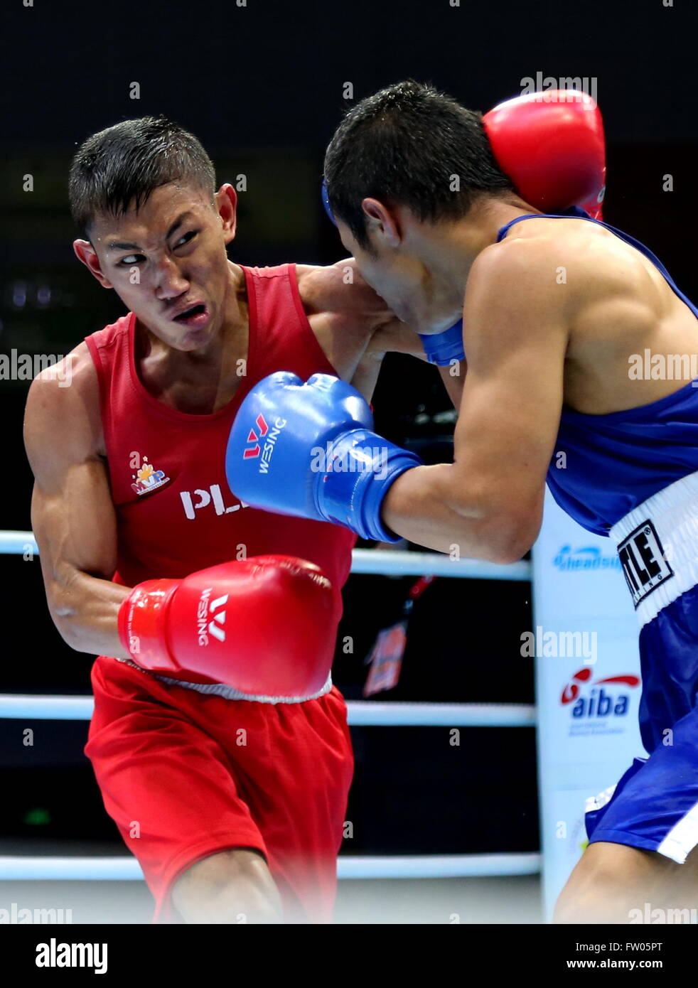 Olympic boxing qualifier hi-res stock photography and images - Alamy