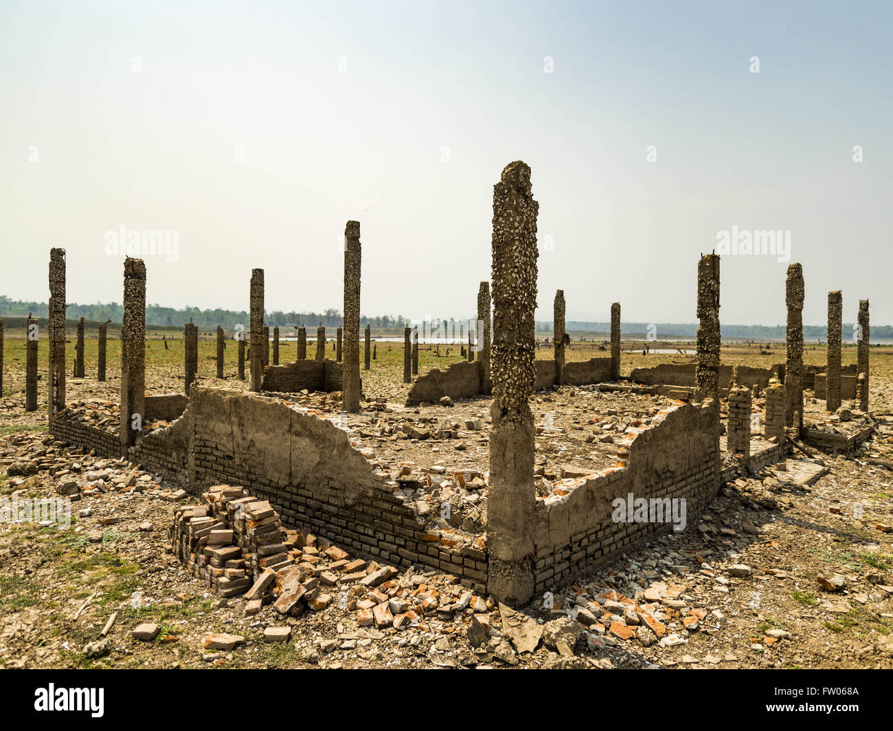 Na Sak, Lampang, Thailand. 31st Mar, 2016. The ruins of the village ...
