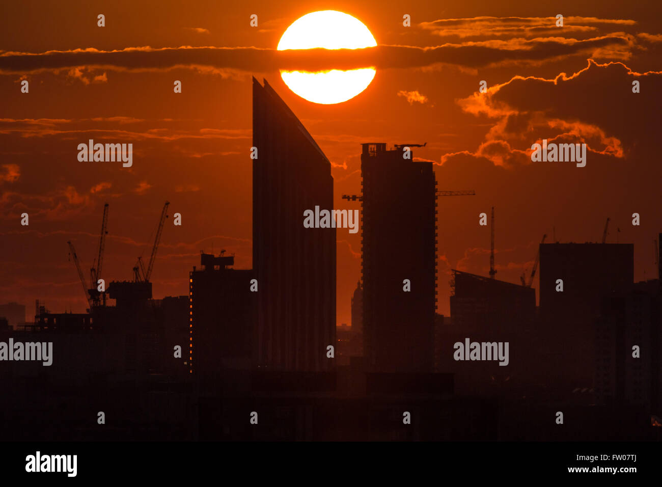 London strata hi-res stock photography and images - Alamy