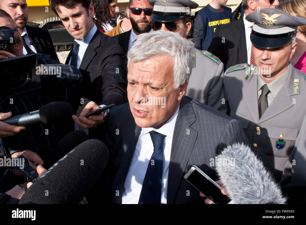 Italy the ministry of environment, hi-res stock photography and images ...