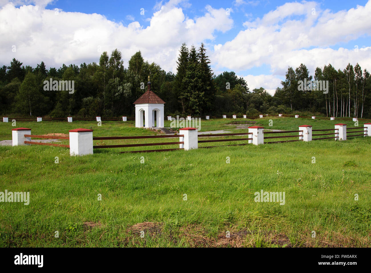 Grass fort hi-res stock photography and images - Alamy