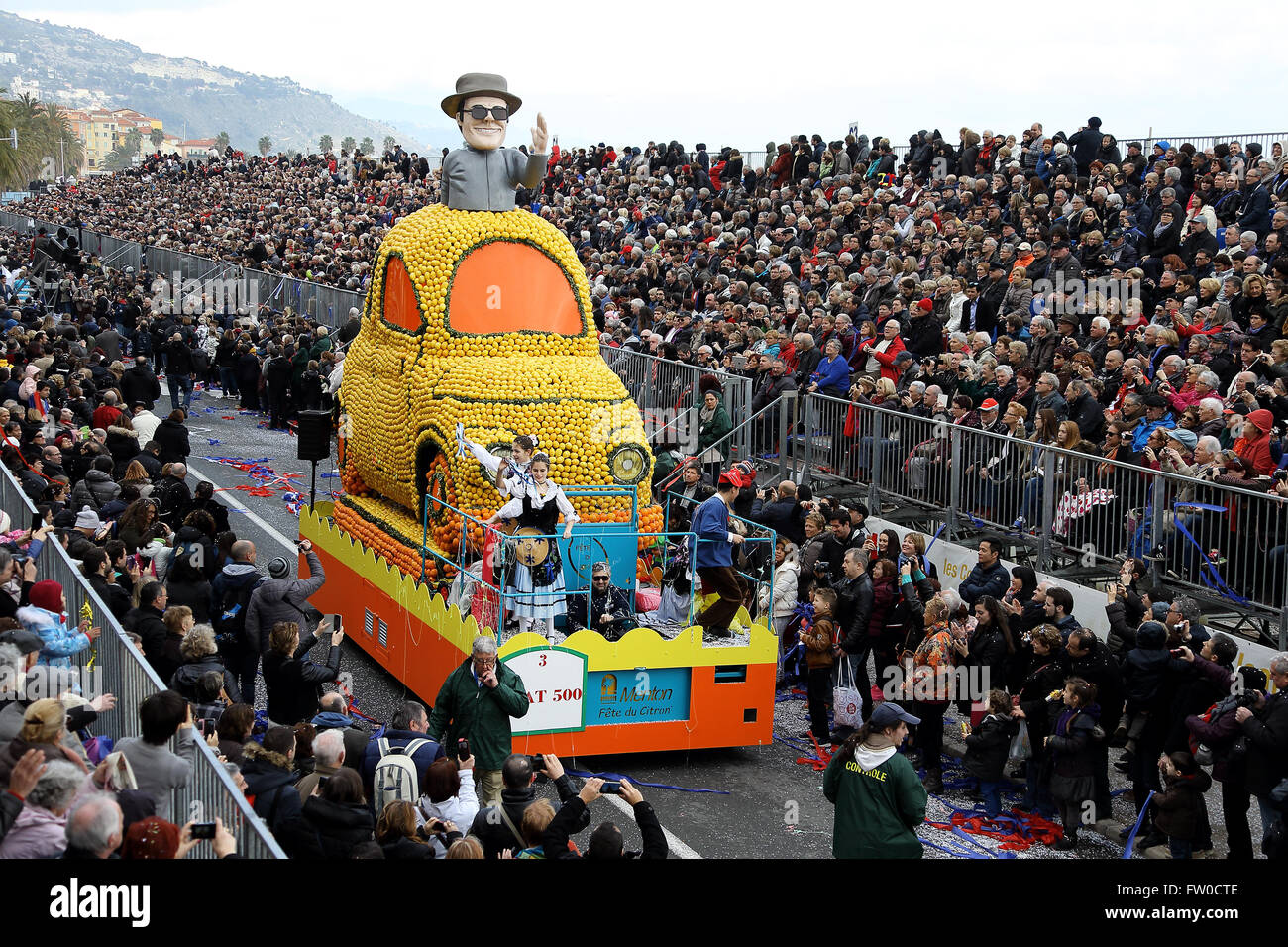 Lemon festival hi-res stock photography and images - Alamy