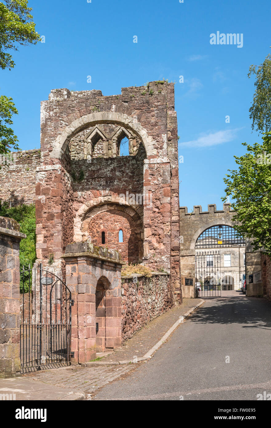 Medieval Castle Entrance High Resolution Stock Photography and Images ...