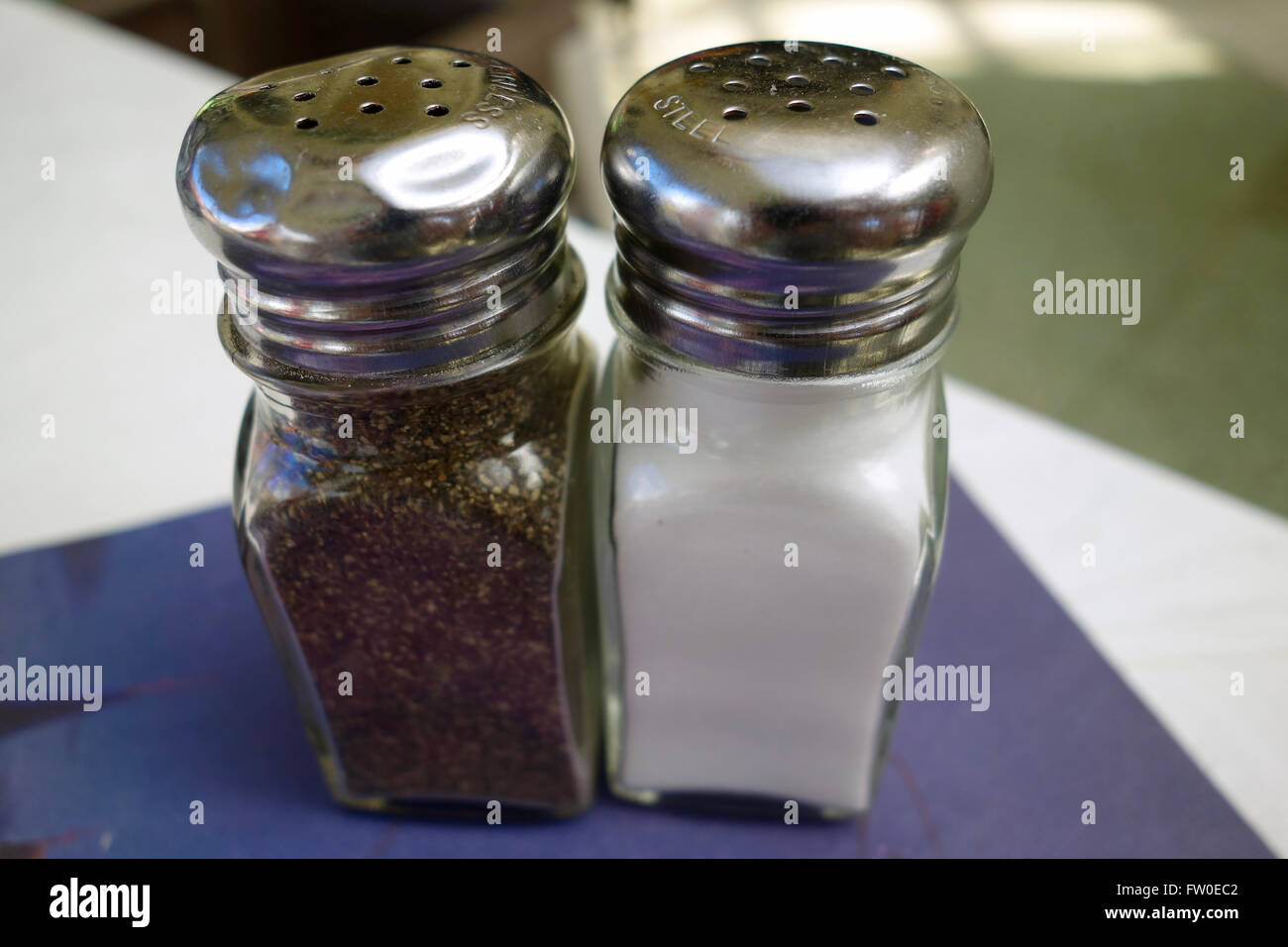 Stainless salt pepper shakers hi-res stock photography and images - Alamy