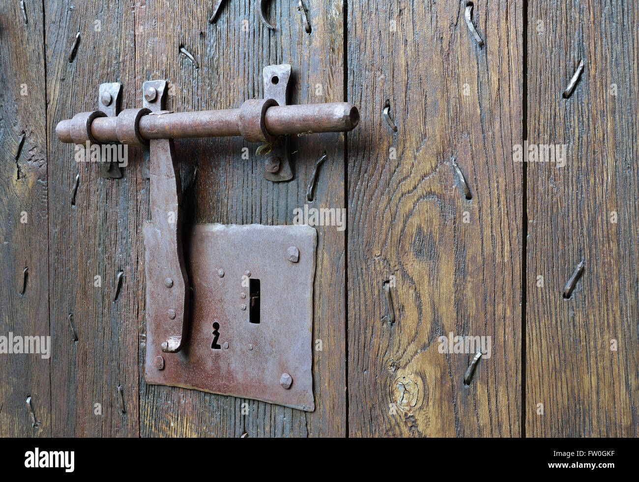 Old style gate lock hi-res stock photography and images - Alamy
