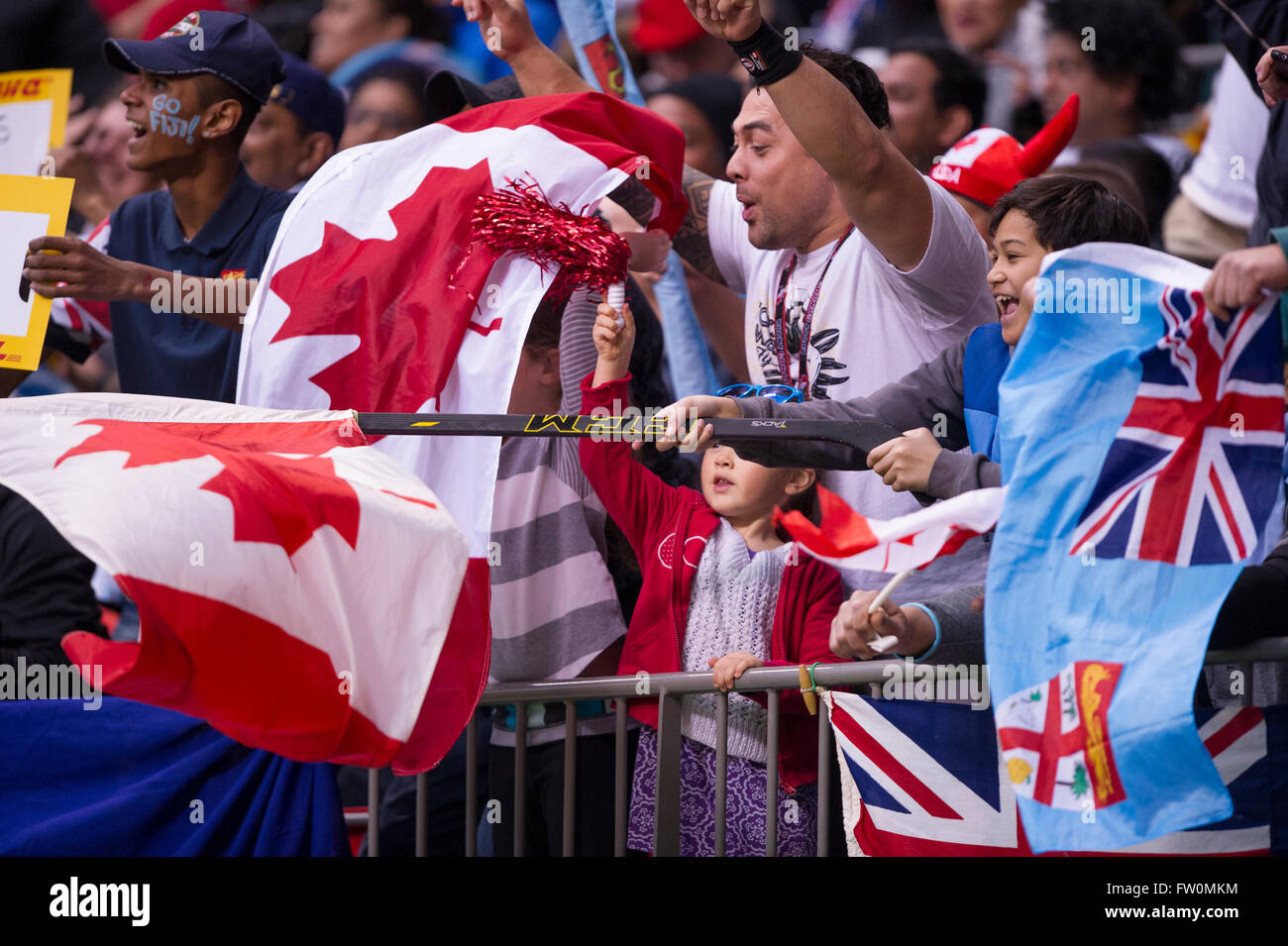 Sporting crowd hi-res stock photography and images - Alamy