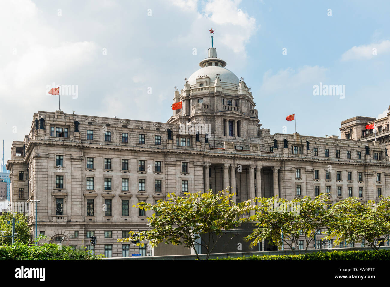 Shanghai Bund historical buildings,China Stock Photo - Alamy
