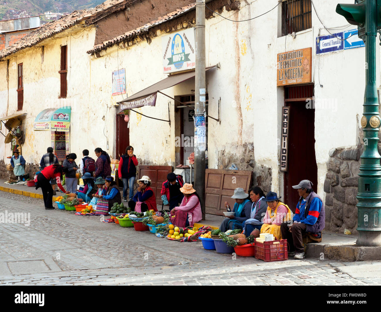 Street market - Cusco, Peru Stock Photo - Alamy
