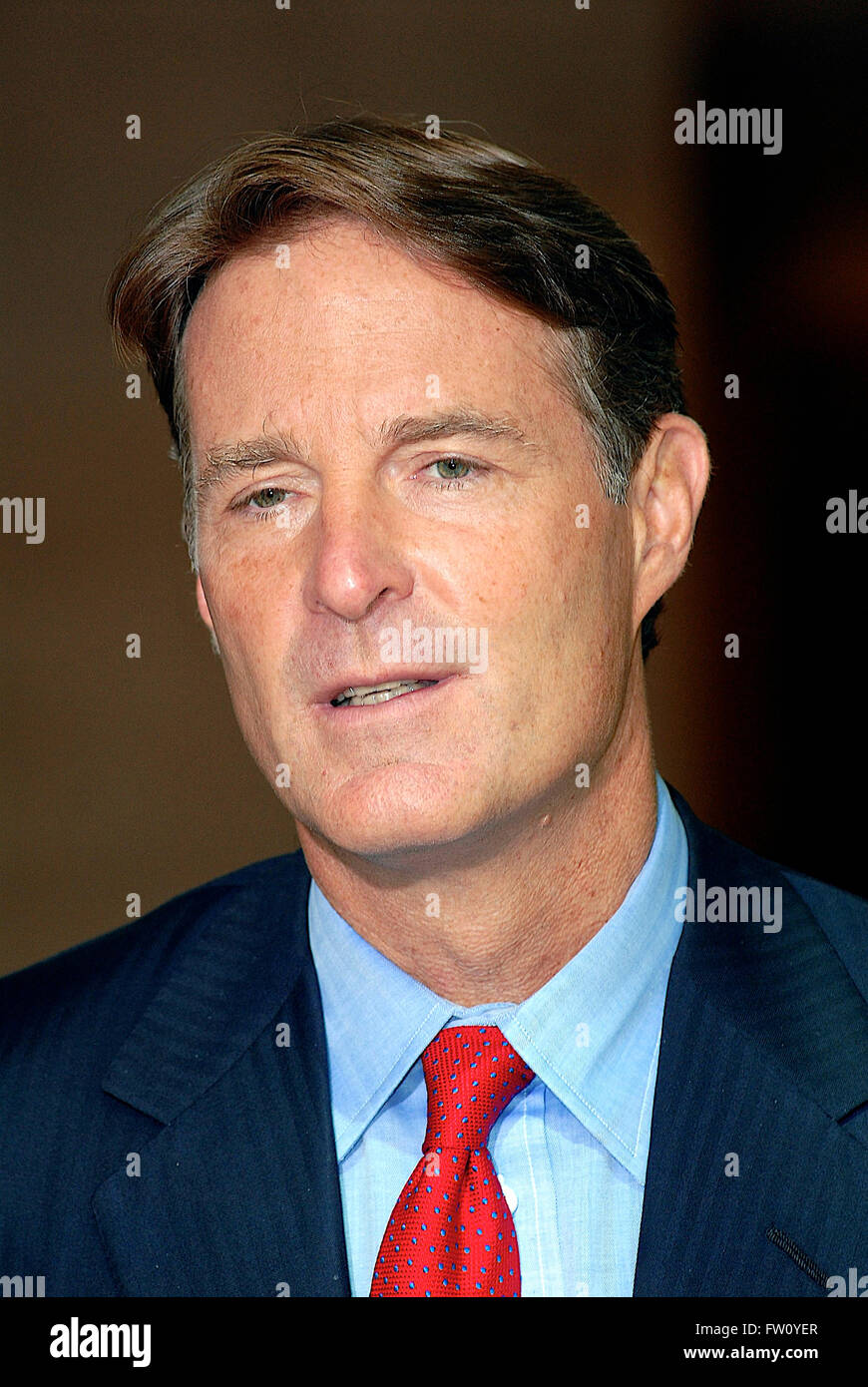 Talk show tv hi-res stock photography and images - Alamy