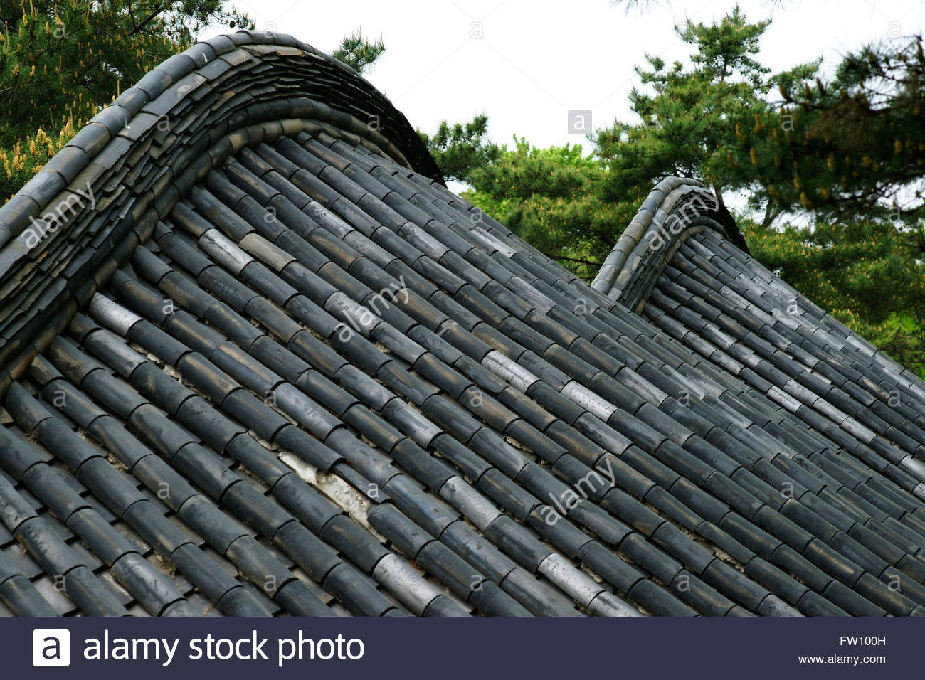 Korean Roof Tile Stock Photos & Korean Roof Tile Stock Images - Alamy