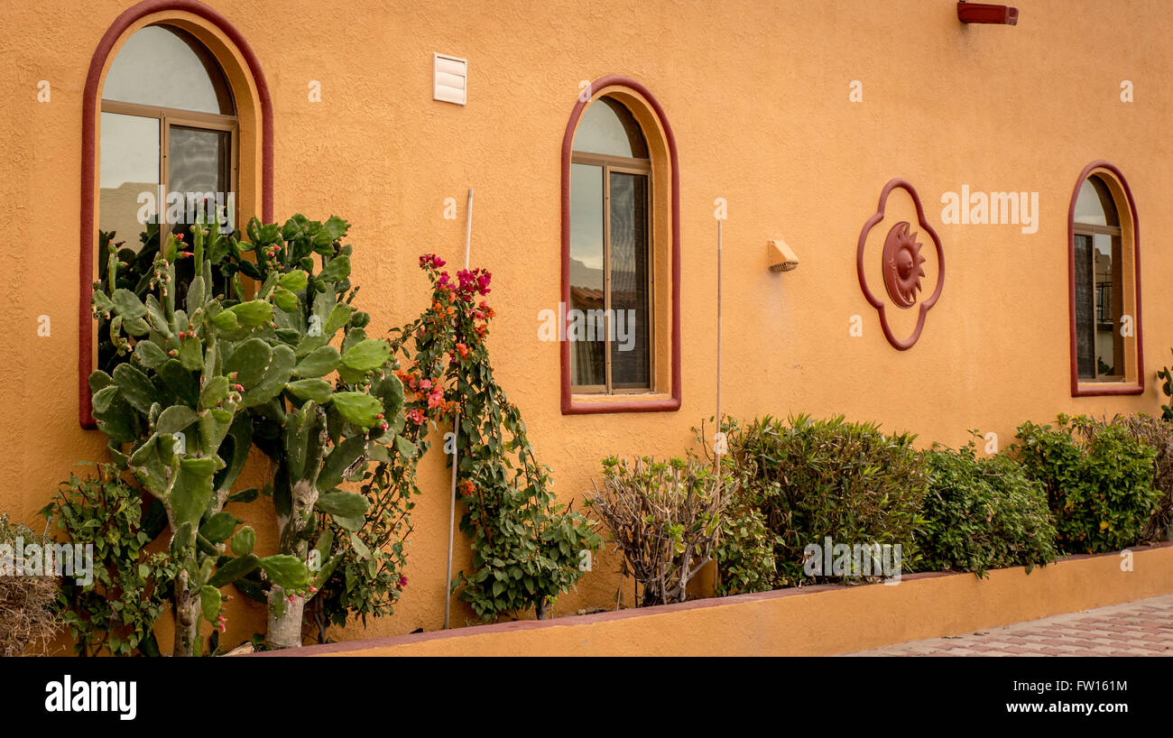 Adobe home hi-res stock photography and images - Alamy