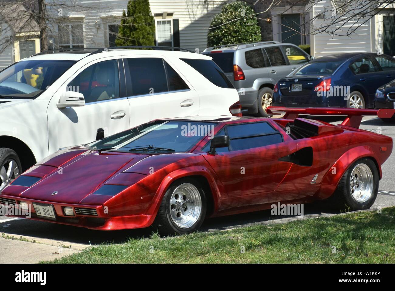 Luxury car vehicle hi-res stock photography and images - Alamy