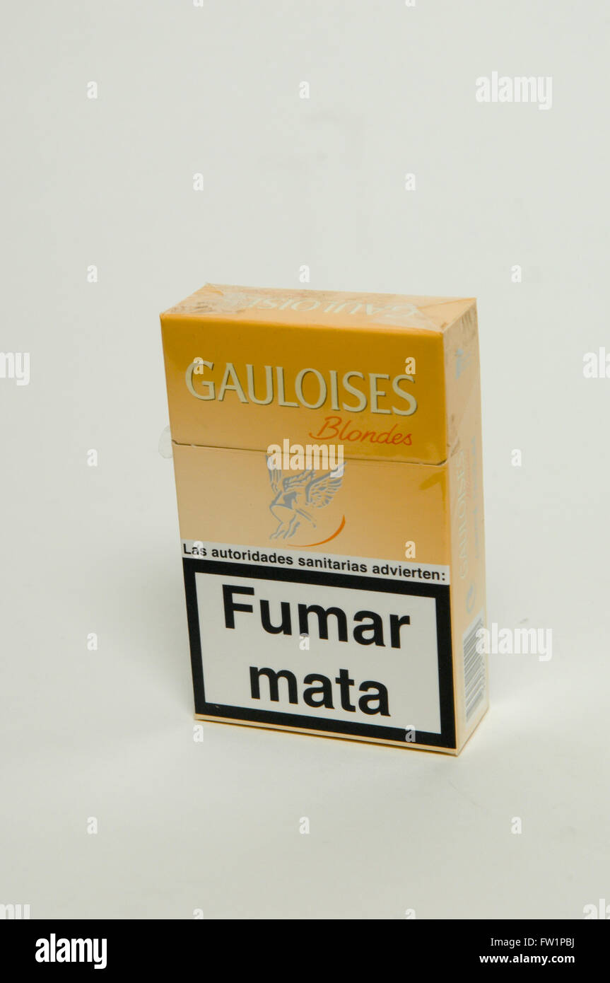 Gauloises Blondes Tobacco Cigarettes Packet Stock Photo - Alamy