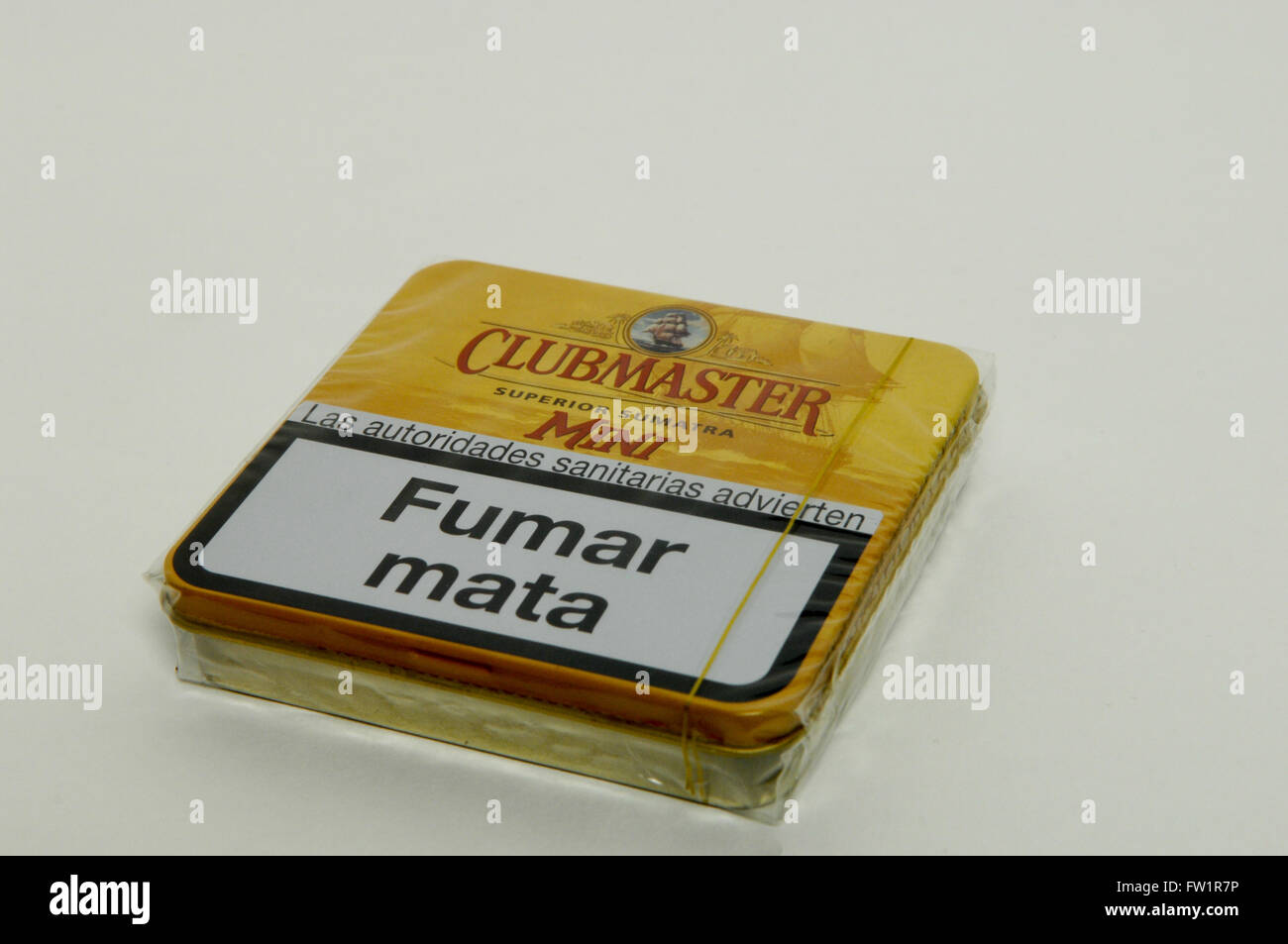 Clubmaster superior sumatha cigars Stock Photo - Alamy