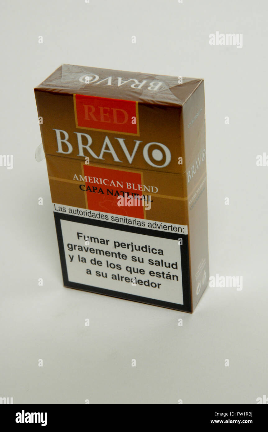 American blend tobacco hi-res stock photography and images - Alamy