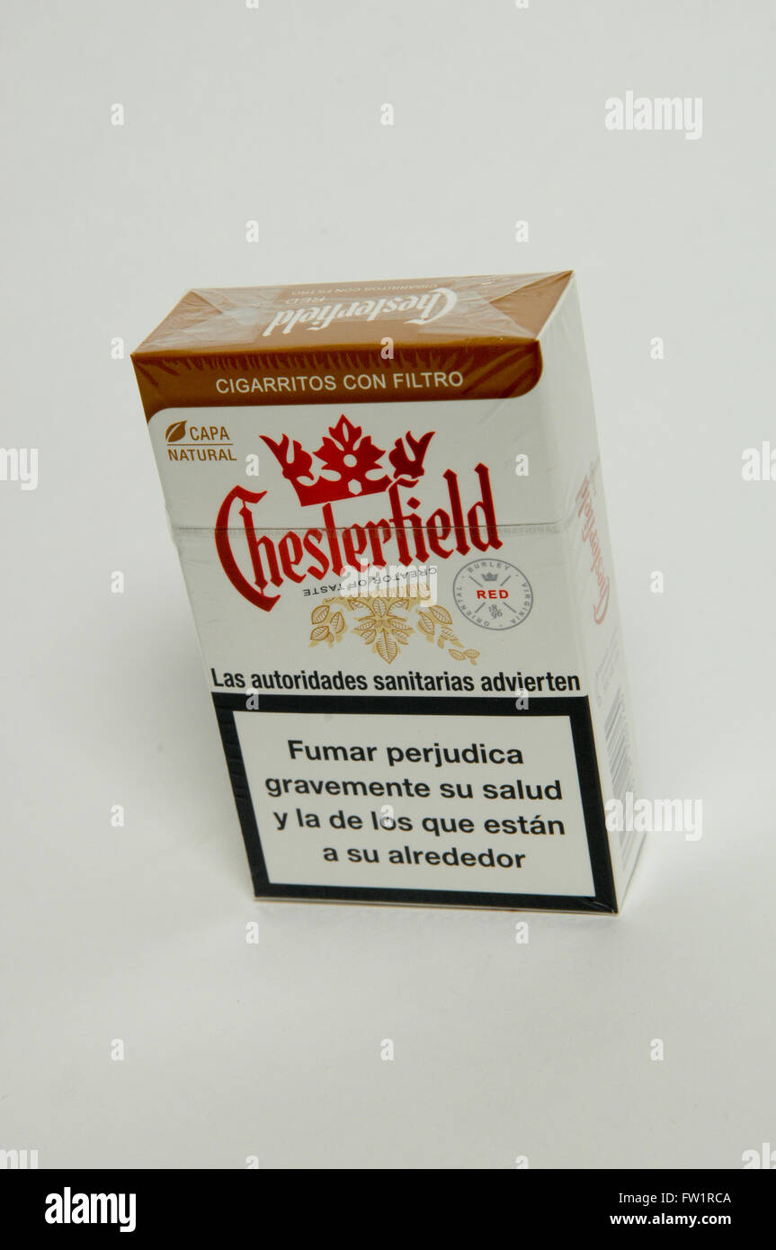 Chesterfield Red Cigars Stock Photo - Alamy