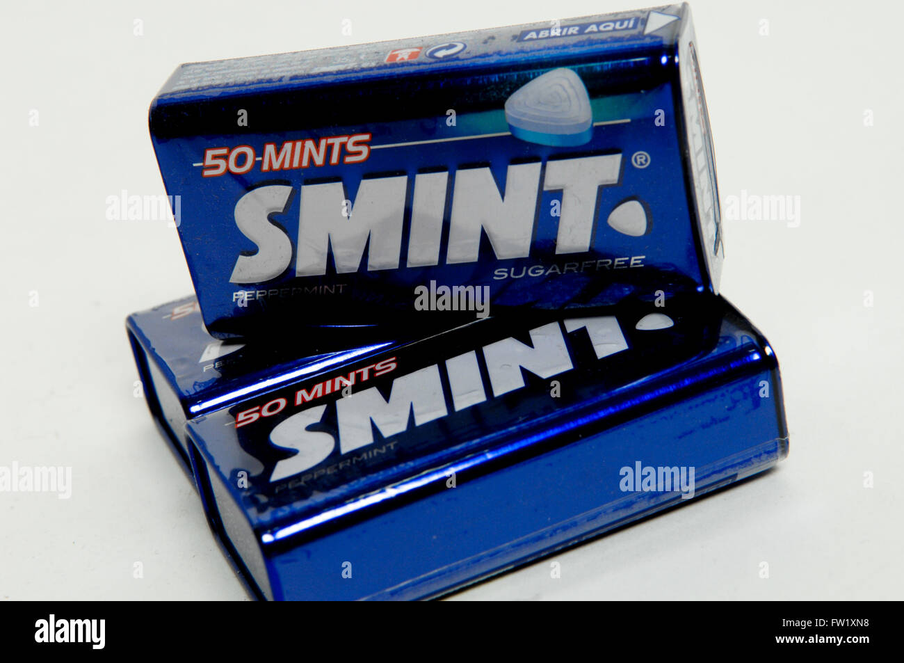 Breath mints hi-res stock photography and images - Alamy