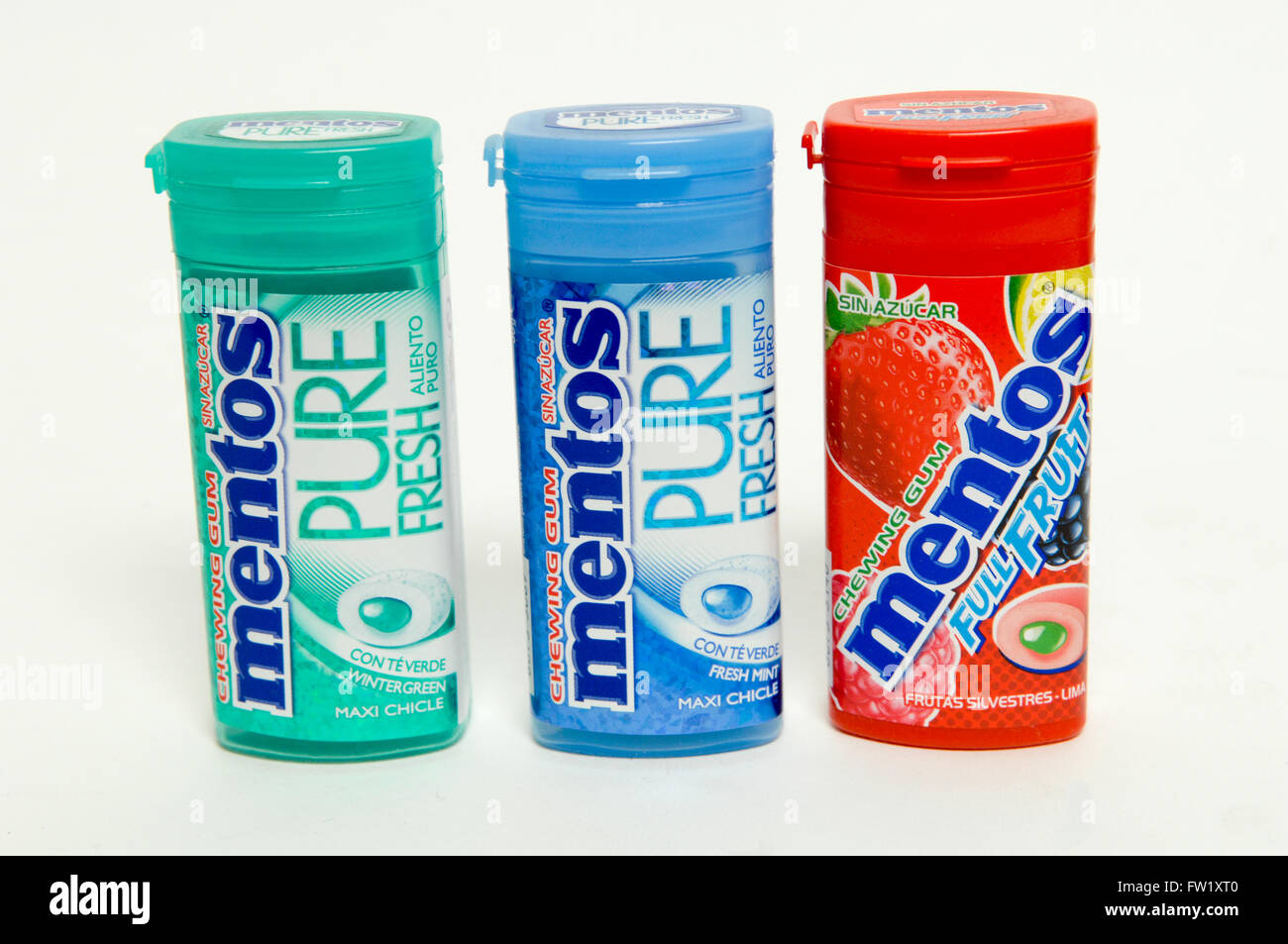 Mentos gum hi-res stock photography and images - Alamy