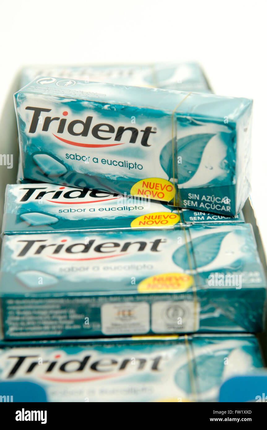 Trident gum hi-res stock photography and images - Alamy