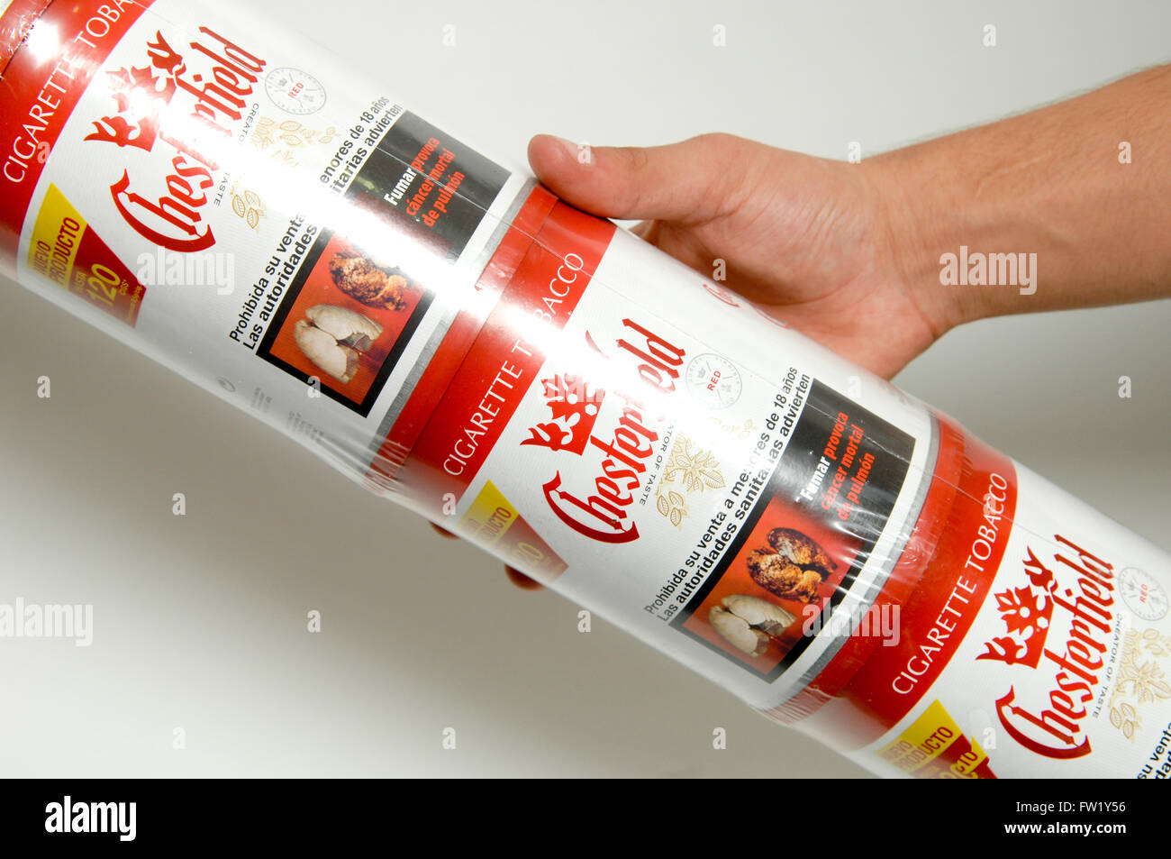 Chesterfield Cigarette Tobacco on sale in a tobacconist Stock Photo - Alamy