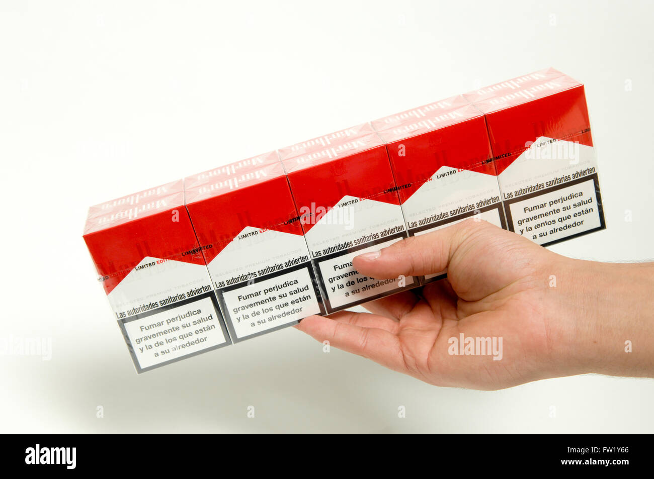 Marlborough Red Cigarettes Carton on sale in a tobacconist Stock Photo ...