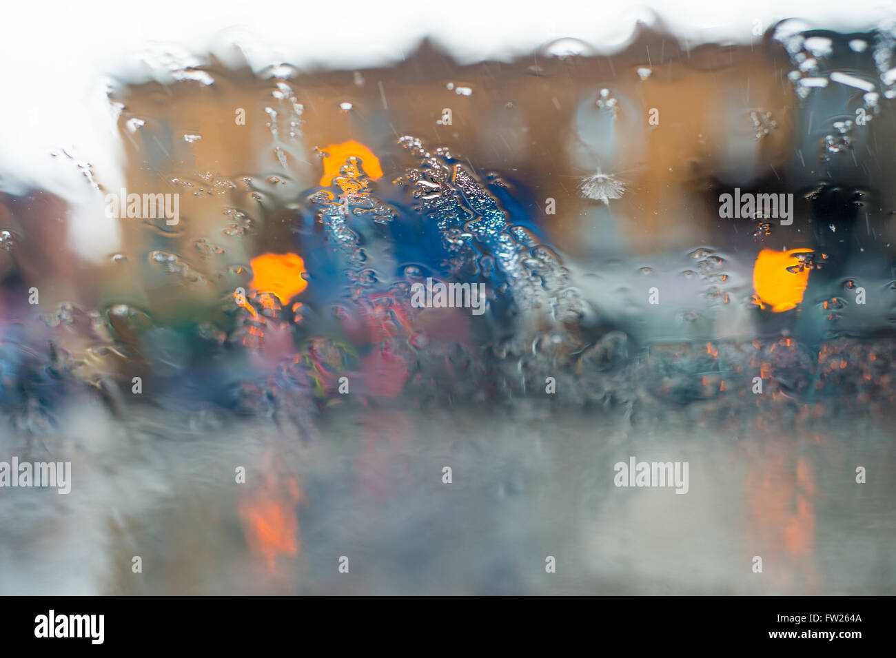 Rain Blurred Traffic Lights High Resolution Stock Photography and ...