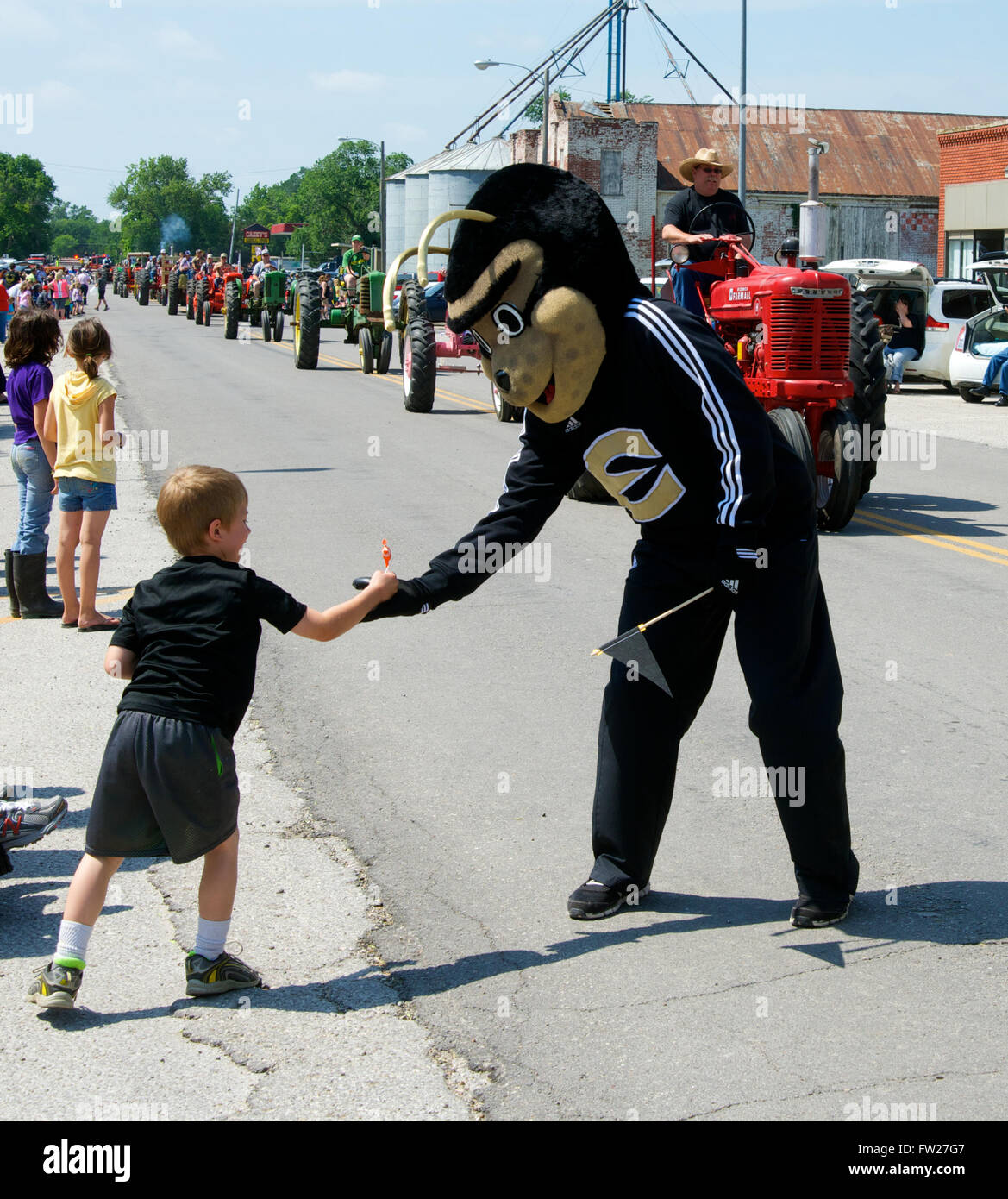 Kansas city mascot hi-res stock photography and images - Alamy