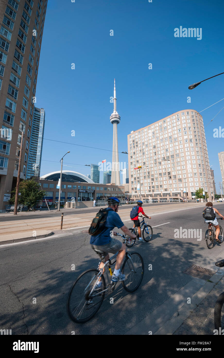 Queens quay bike trail hi-res stock photography and images - Alamy