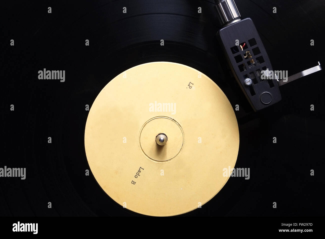 Vinyl record on turntable overview Stock Photo - Alamy