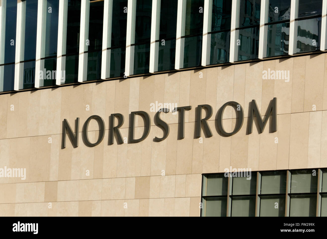 Corporate logo sign hi-res stock photography and images - Alamy