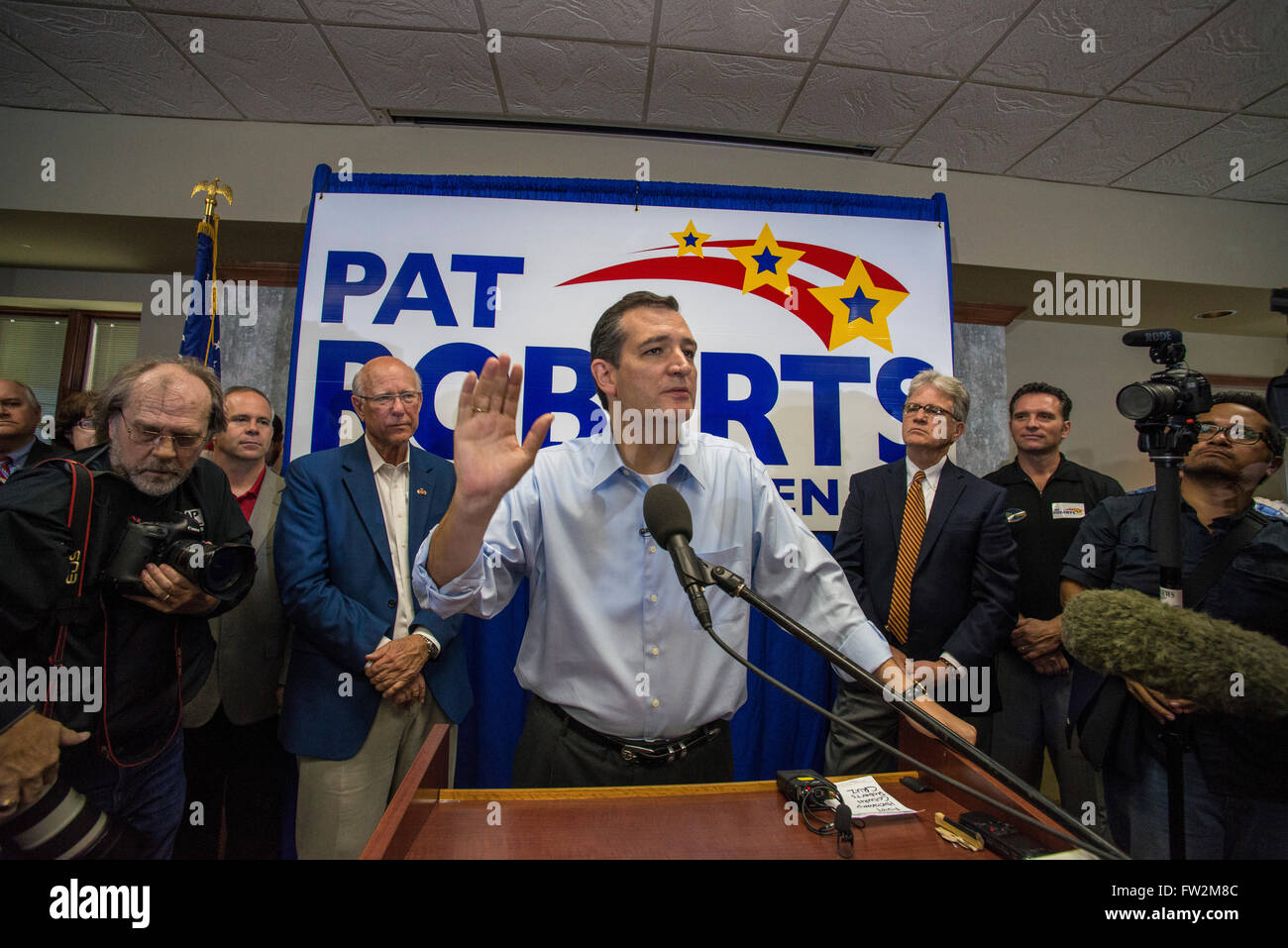Wichita, Kansas, USA, 9th October, 2014 Senator Ted Cruz (R-TX) at ...