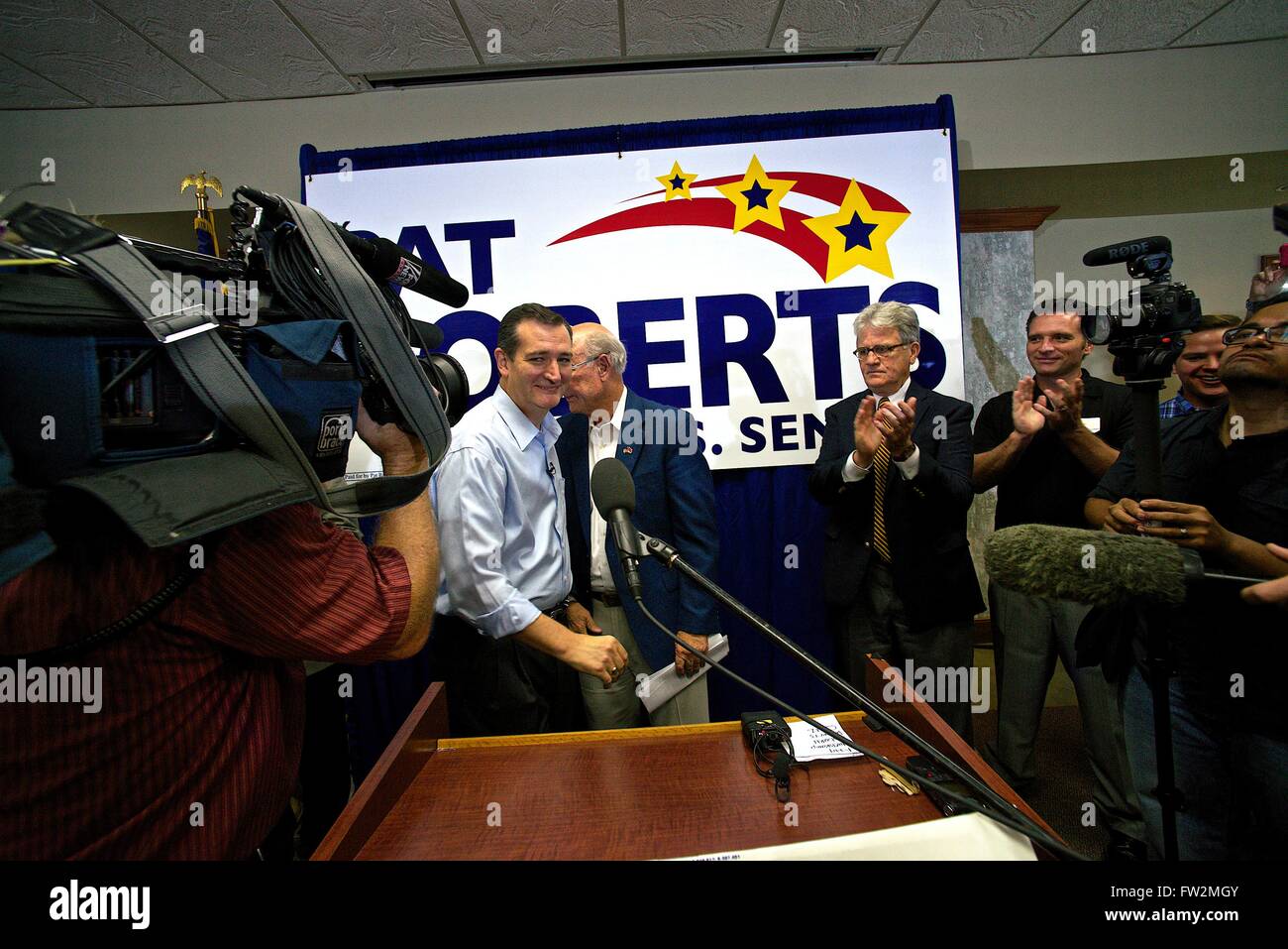 Wichita, Kansas, USA, 9th October, 2014 Senator Ted Cruz (R-TX) at ...